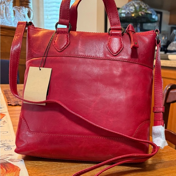 FRYE AND CO. | Bags | Last Price Dropfrye And Co Melissa Small Tote ...